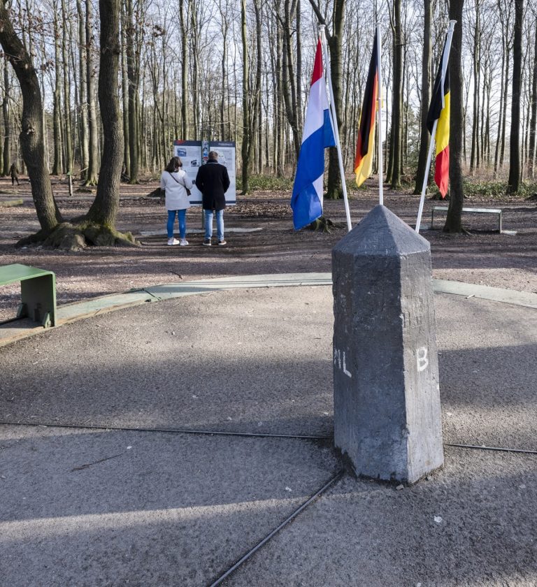 Vaalserberg: wandelen over het dak van Nederland